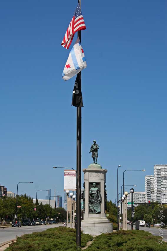 Public Art in Chicago: Bronzeville - Victory Monument