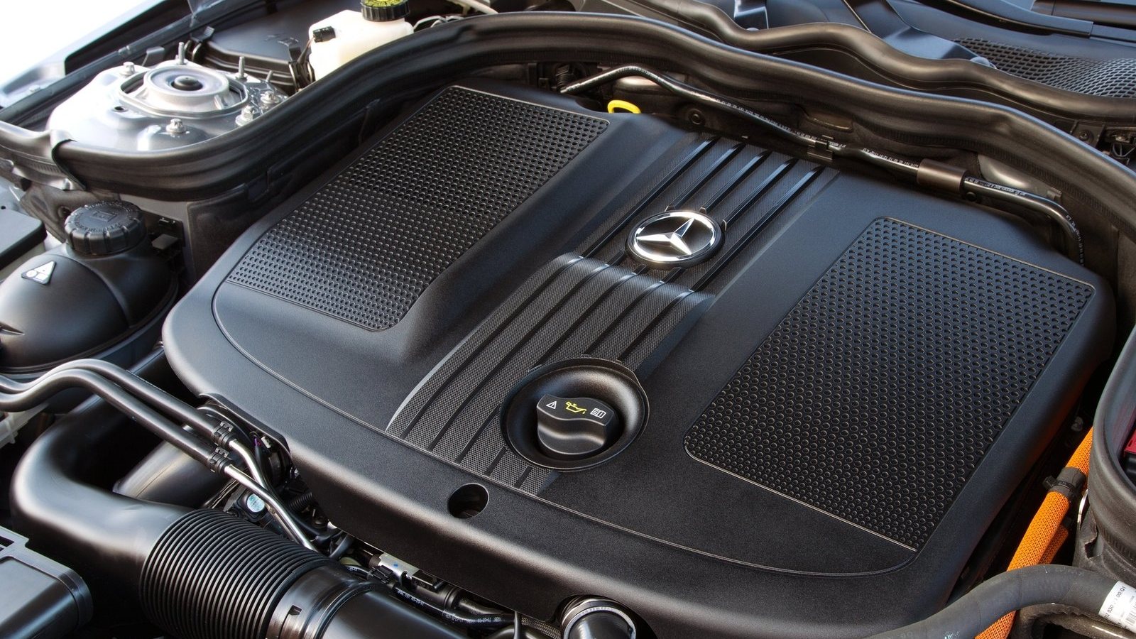 Mercedes E300 BlueTEC Hybrid - Jeep Cars 007