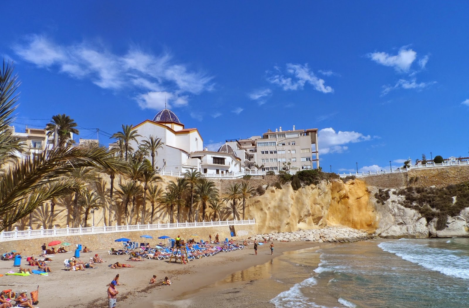 Vakantie in Spanje : Bezoek Benidorm: Veiligheid op het strand en in ...