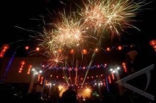 I S B D : Perayaan Tahun Baru Imlek di Indonesia Khususnya di Kota ...