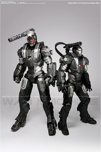 GEEKISH PURSUITS: REVIEW: Hasbro War Machine