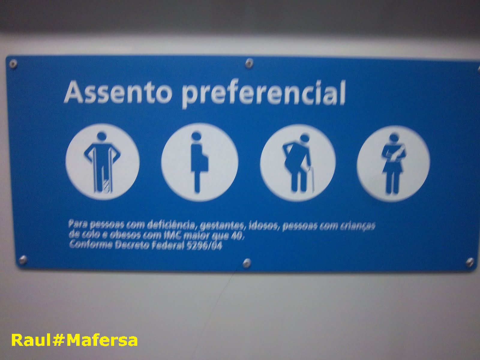 CPTM News: Assentos Preferenciais!