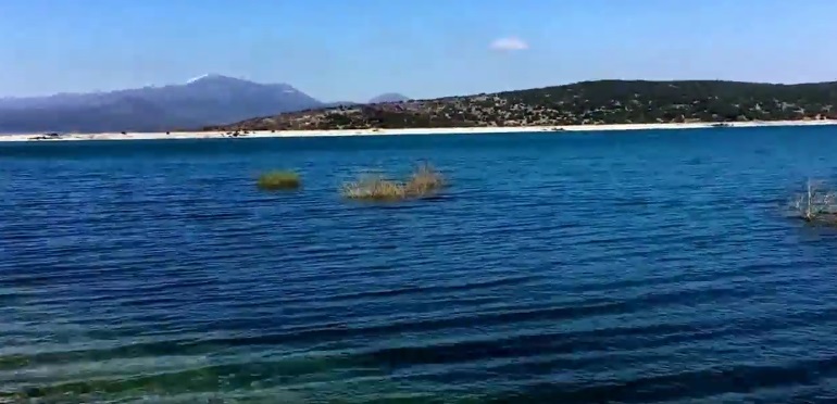 Εν Άστρον: ΤΕΓΕΑ Η ΠΟΛΗ ΤΩΝ ΜΥΘΙΚΩΝ ΒΑΣΙΛΙΑΔΩΝ ΚΑΙ Η ΑΓΝΩΣΤΗ ΛΙΜΝΗ ΤΑΚΑ