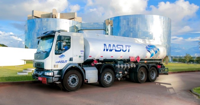 Portal Caminhões e Carretas - A parada online do caminhoneiro