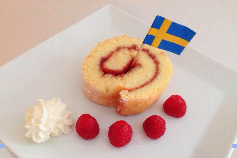 Swiss Roll by Angela Seah Thulin ~ azrecipes.xyz