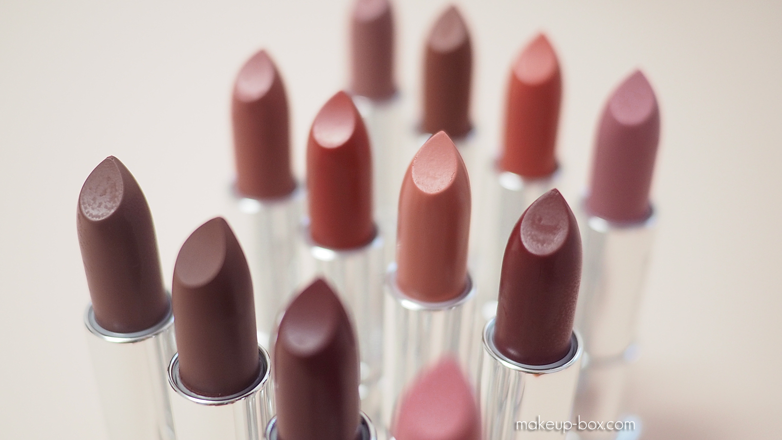 The Makeup Box: Maybelline Color Sensational Inti-matte Nude swatches