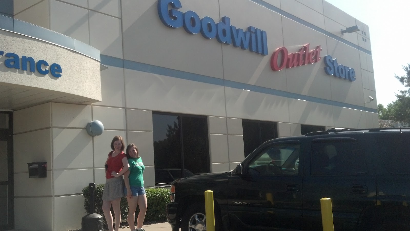 From Mizzou to Missoula: A New Addiction: the Goodwill Outlet!