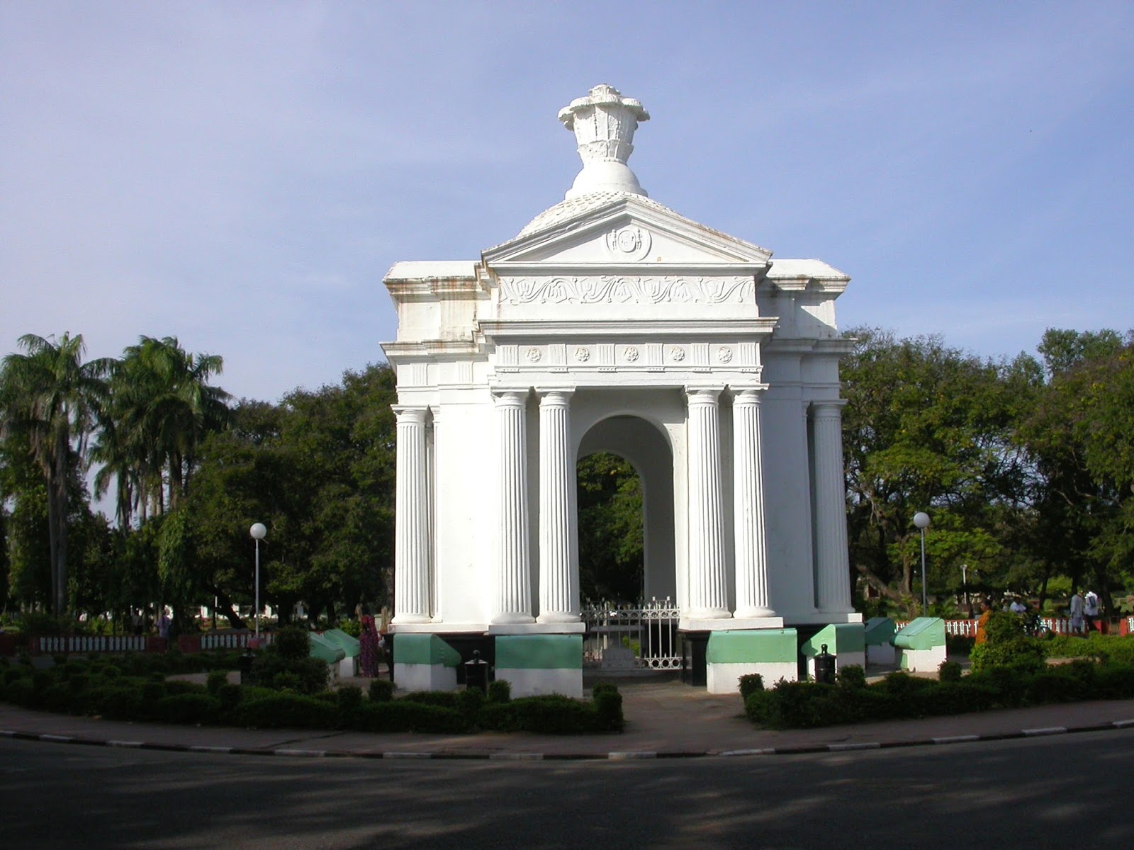 Puducherry Historical Heritage: HIDDEN HISTORY OF 18th CENTURY PONDICHERRY