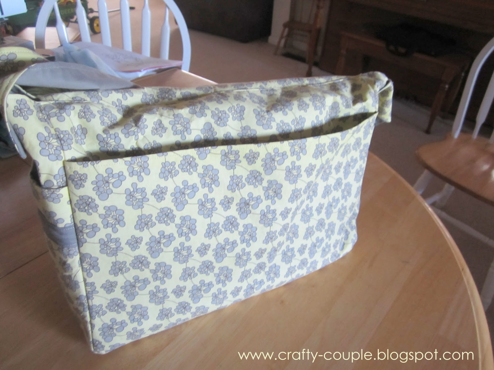 crafty couple: Diaper Bag Tutorial