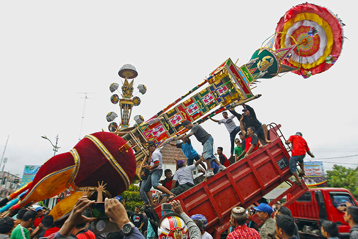 AFRIADI HIKMAL: Tabuik