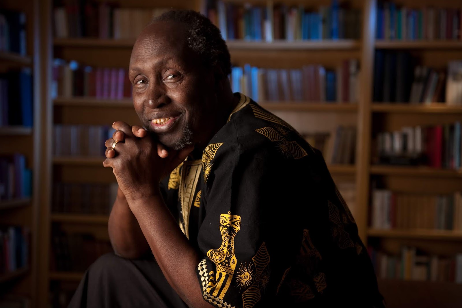 'Matigari' do autor Ngugi wa Thiong'o: extracto em Português - Ethale ...