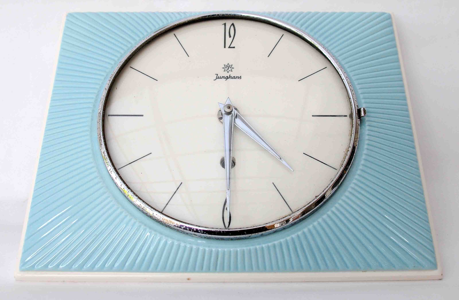 Old Vintage Gallery: Jam Dinding Keramik Porselen "Junghans" Germany (2)