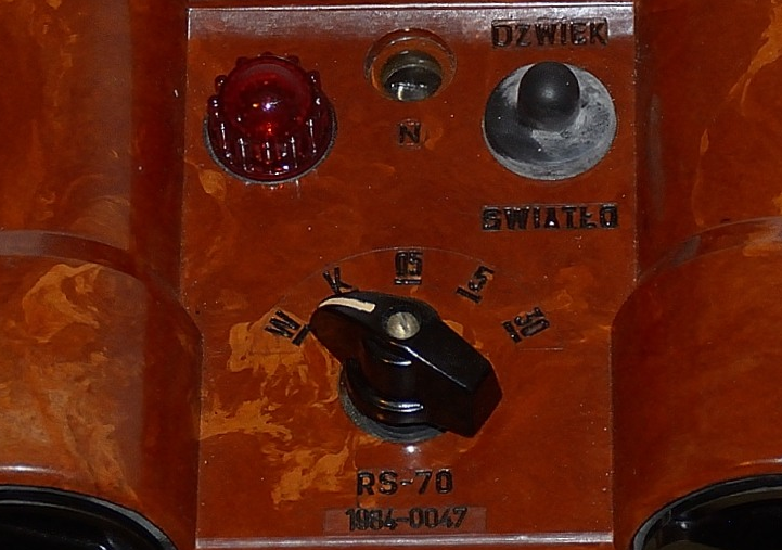 Promieniotwórczość wokół nas - fakty i mity: Sygnalizator ...