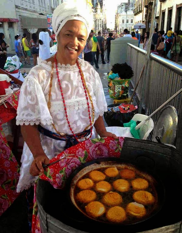 Kachi Zone's Blog: WOW! Akara is also sold on the streets of Brazil