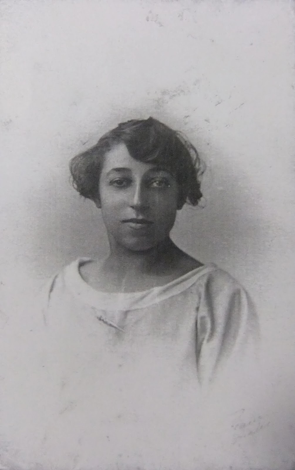 A DEVON FAMILY HISTORY: Great Grandmother Ivy Jane Wright (nee Boobier)