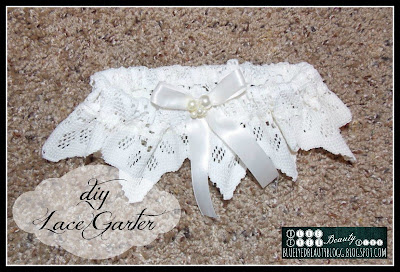 Blue Eyed Beauty Blog: My Wedding | DIY Lace Garter