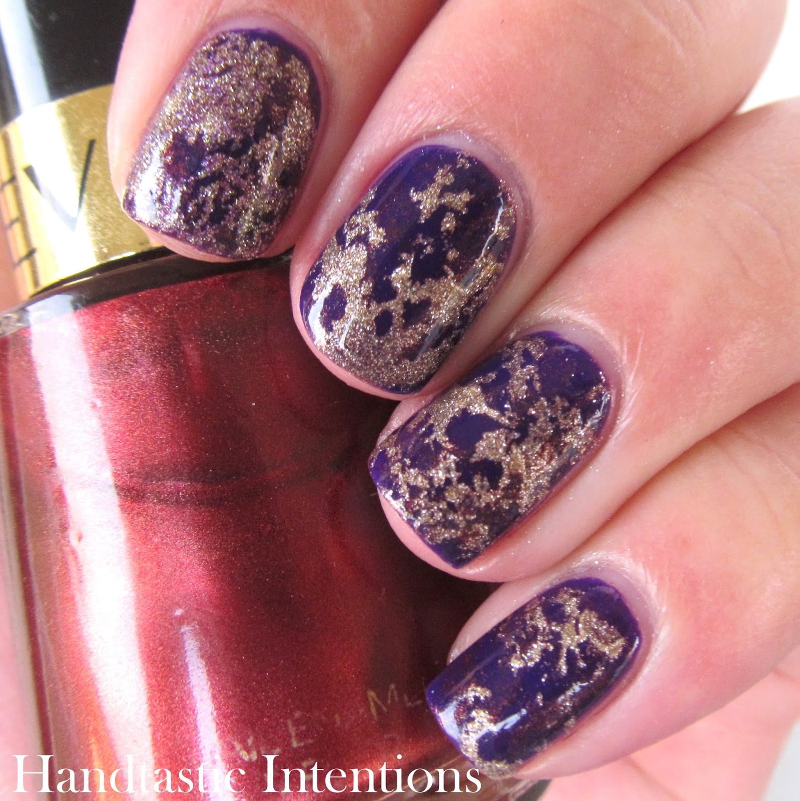 Handtastic Intentions: Nail Art: #31DC2014 Day 6 Violet