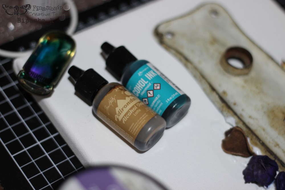 Finnabair: Fantasy texture rust paste art canvas