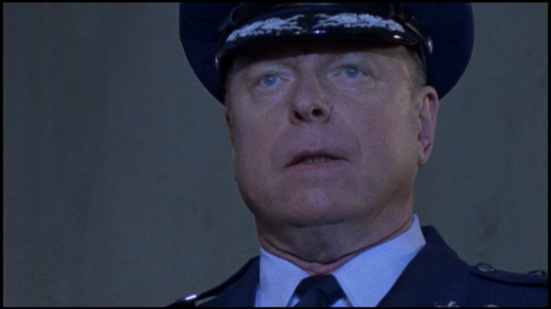 Stars Caps: Stargate SG-1 - Saison 1 - Episodes 1 & 2 : Enfants des ...