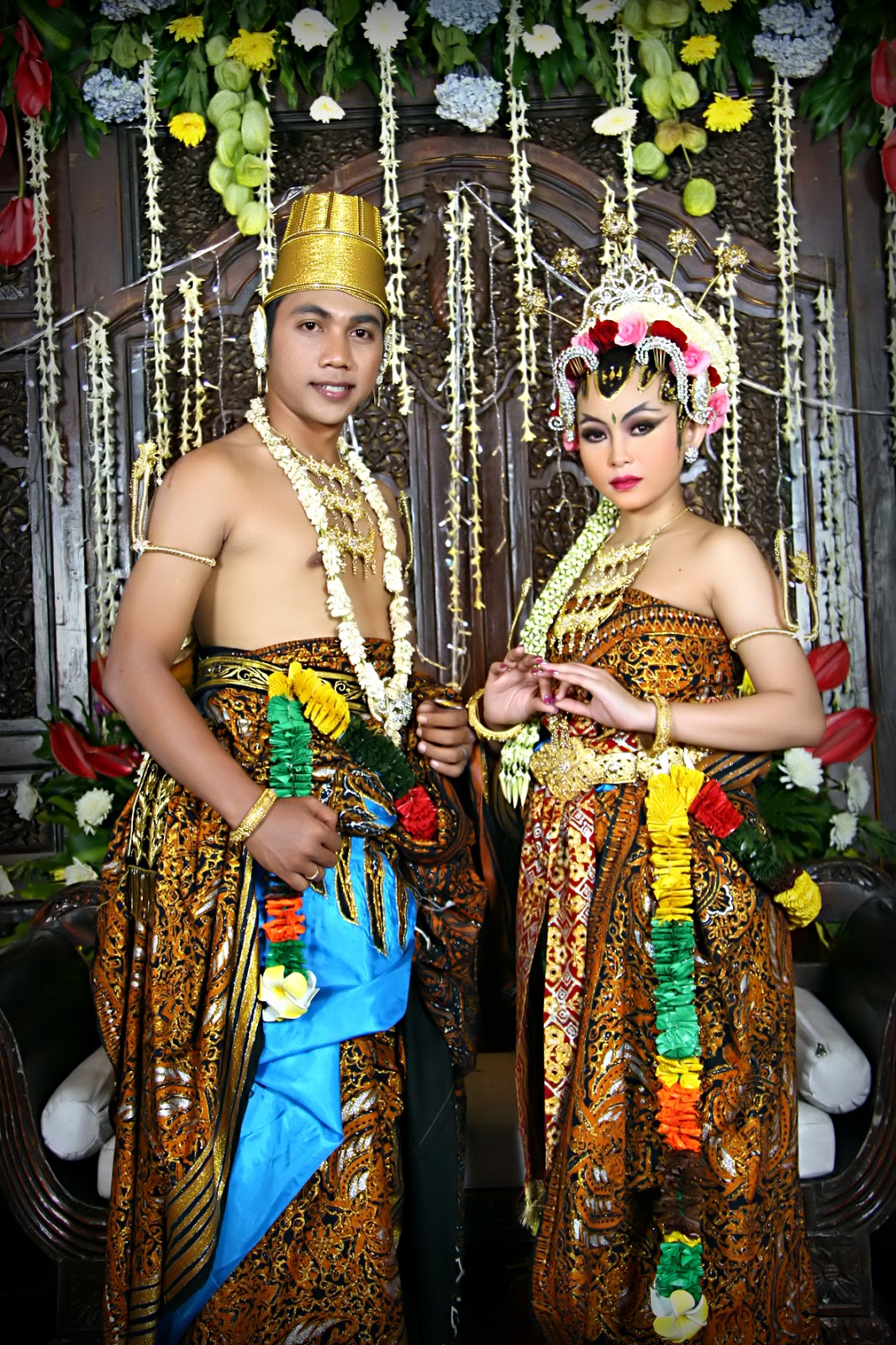 Keanggunan modifikasi jawa paes ageng dan Jogja Putri