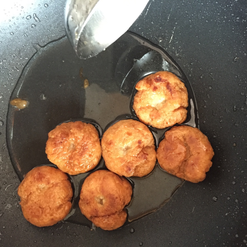 MASTERCHEFMOM: Badusha | Balushahi | How to make Badusha | Easy ...