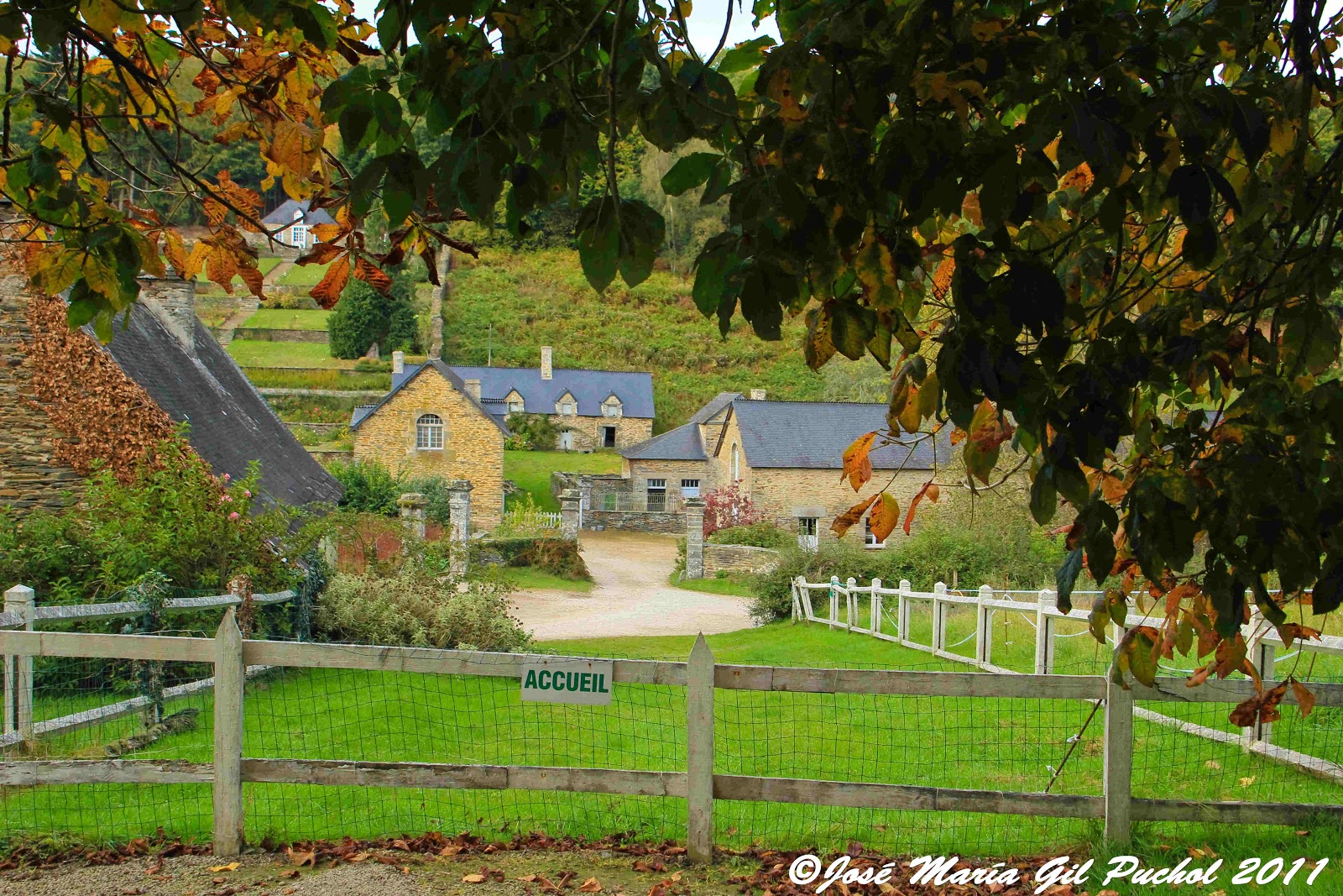 Images de Bretagne: Les Forges des Salles dans les Côtes d'Armor et le ...