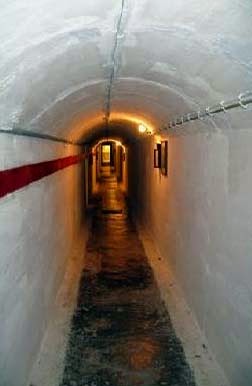 13-14 ΜΑ'Ι'ΟΥ - Η ΜΑΧΗ ΣΤΟ ΟΧΥΡΟ ΡΟΥΠΕΛ...Το «ΖΕΥΣ θα βομβαρδίσει» το ...