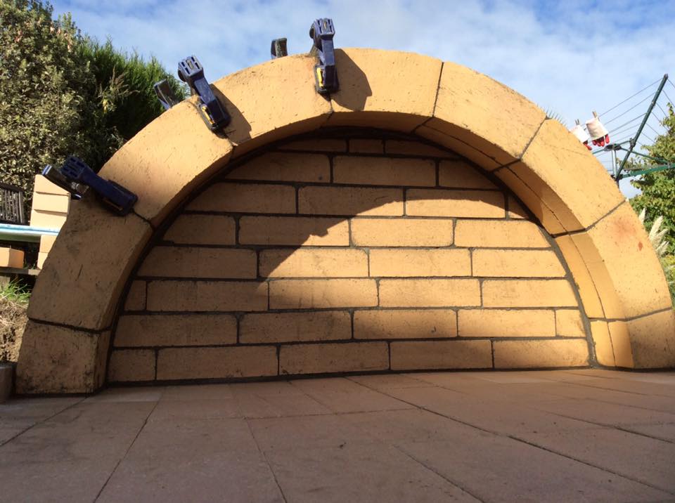 Building our Barrel Vault Wood Fired Oven