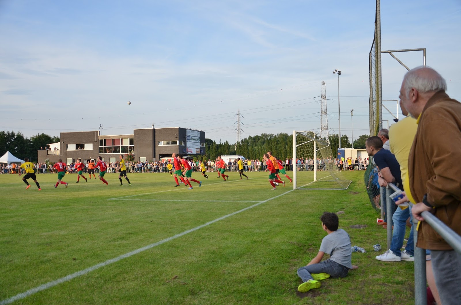 Extreme Football Tourism: BELGIUM: KFC Lint (2003-)