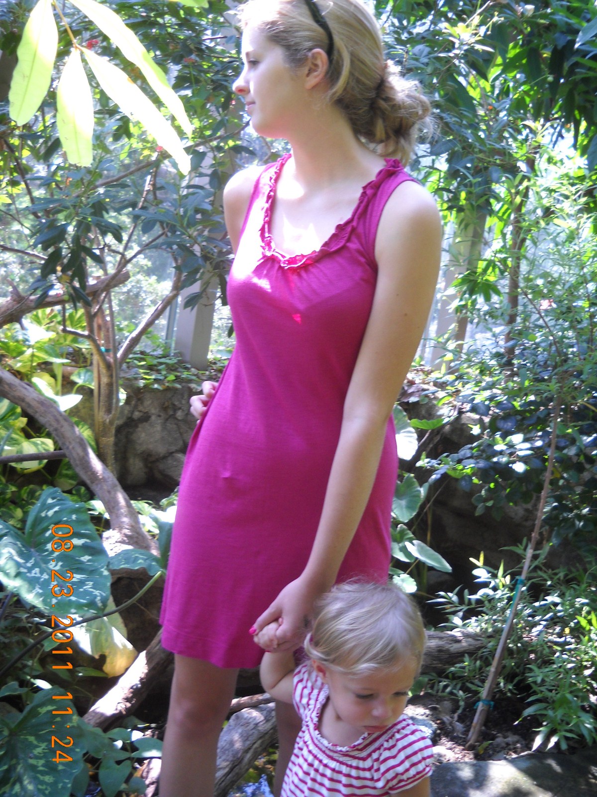 The Roeslers: A Nice Visit with Emma and G.G.