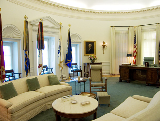From FDR to Trump: How the Oval Office Decor Has Changed ~ Crackerjack23