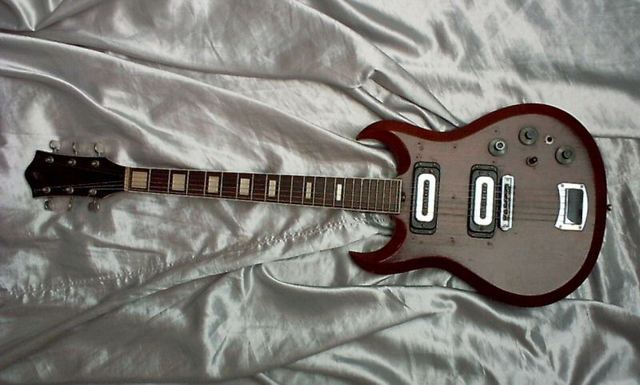 HOPF STUDIO BASS GUITAR: HOPF STUDIO BASS GUITAR