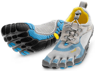 Besaby: La nueva moda: ¡zapatos con dedos!