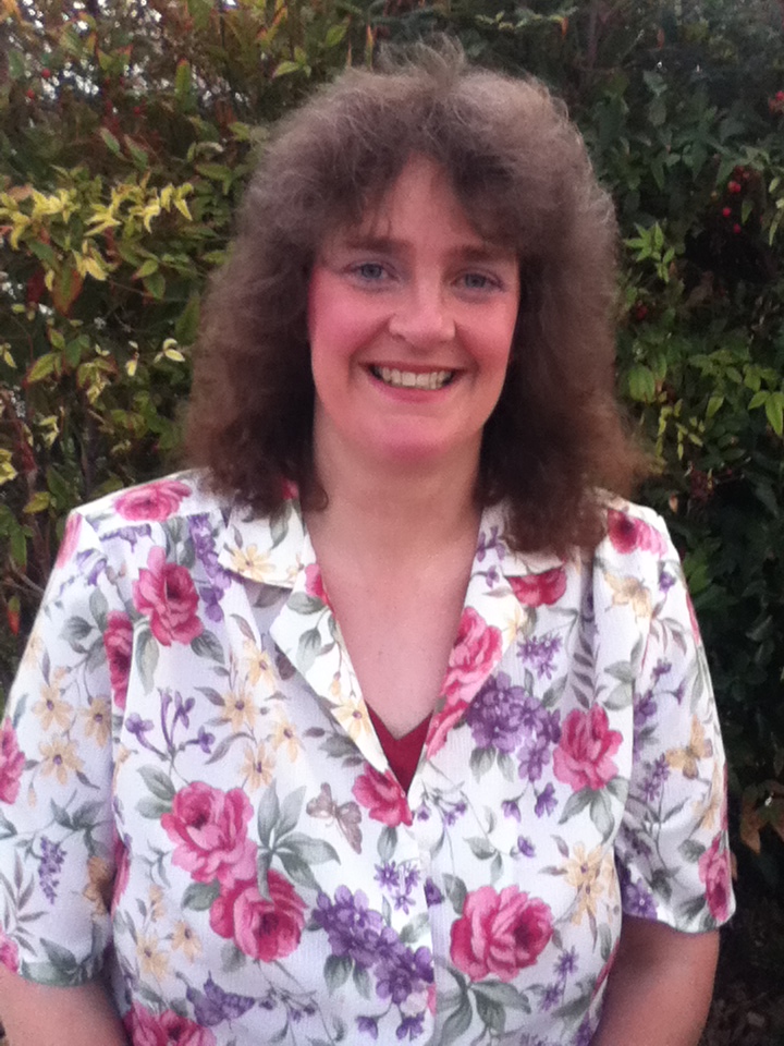 Author Linda Weaver Clarke: Interview with YA Author Monique Bucheger