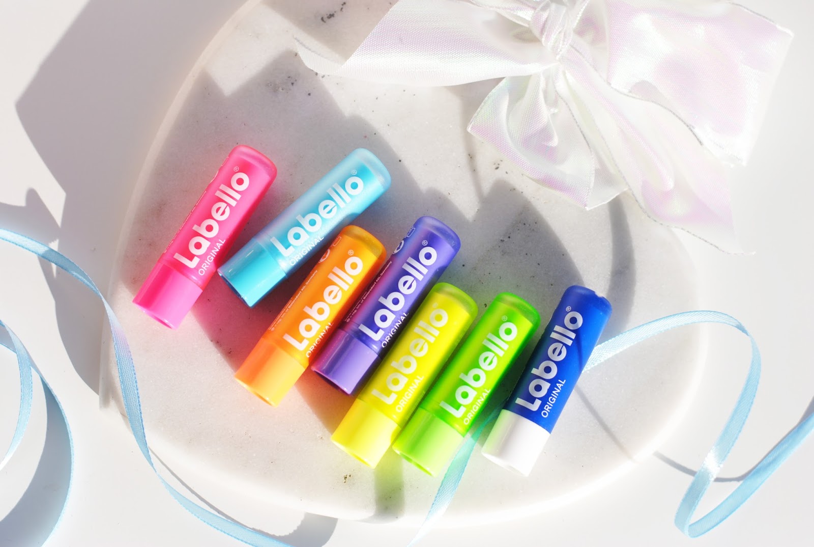 I AM A FASHIONEER: Budget Sunday: Labello Neon