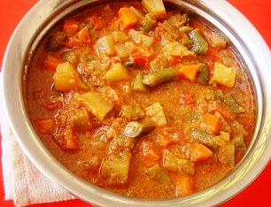 LEKKER RESEPTE VIR DIE JONGERGESLAG: KERRIE-GEREGTE