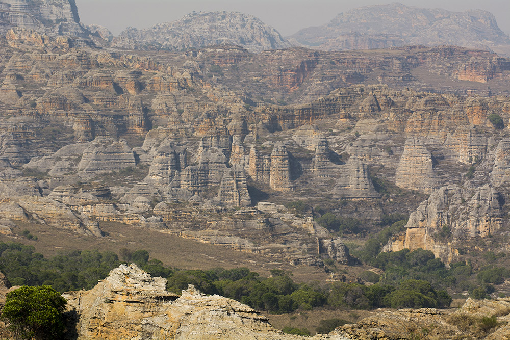 Soffia il vento dell'est: Madagascar 20: Il parco dell'Isalo