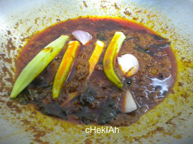 Alaaahaiii..CheKiah: GULAI IKAN PELOTAN