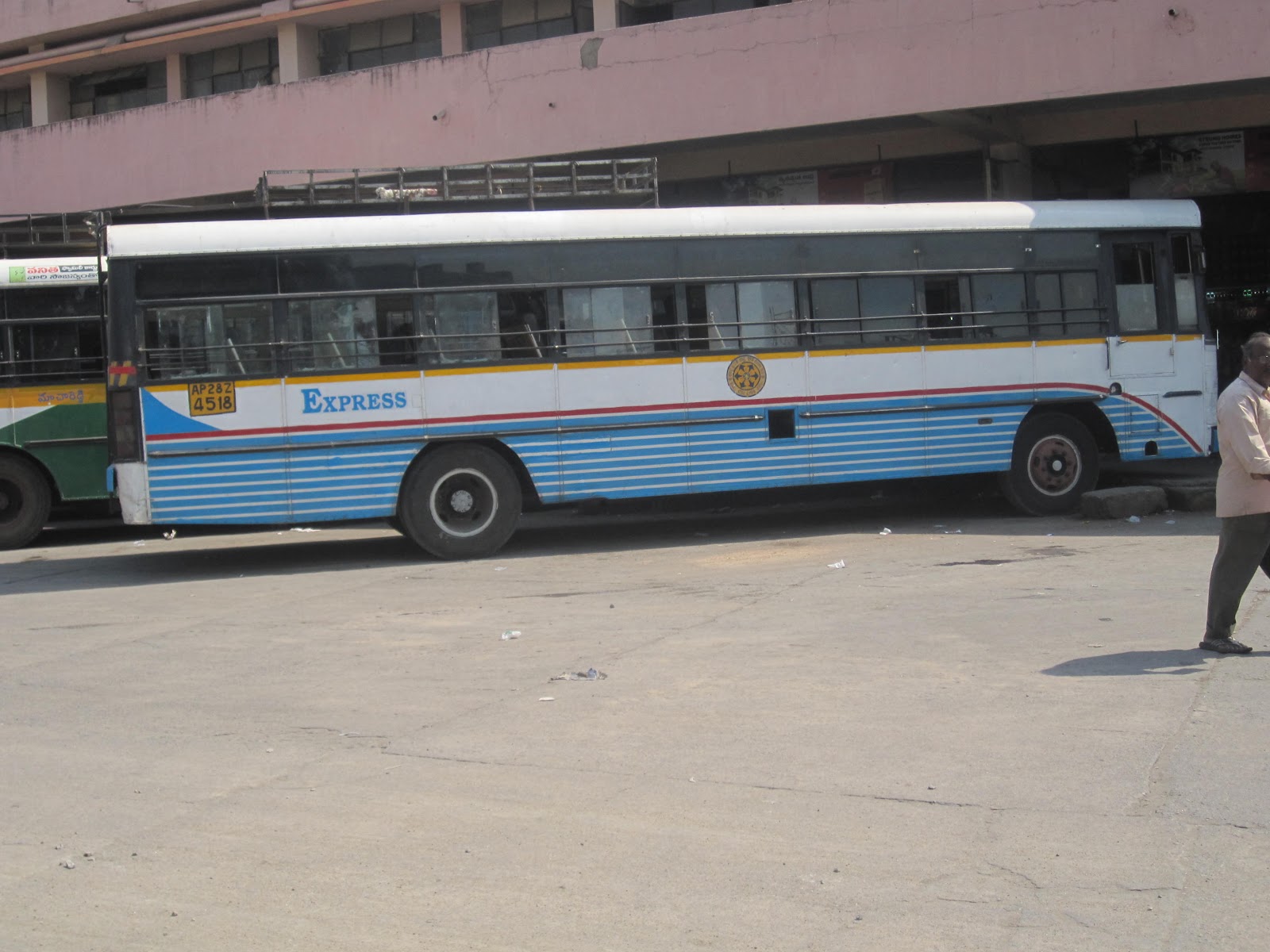 TS AP & SRTC BUS FANS: J.B.S [Jubilee Bus STation] Secunderabad / PICKET