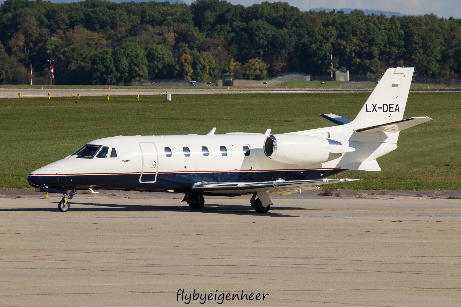 FLUGZEUGE Privatjets etc: LX-DEA Cessna 560 XLS Citation Excel C56X