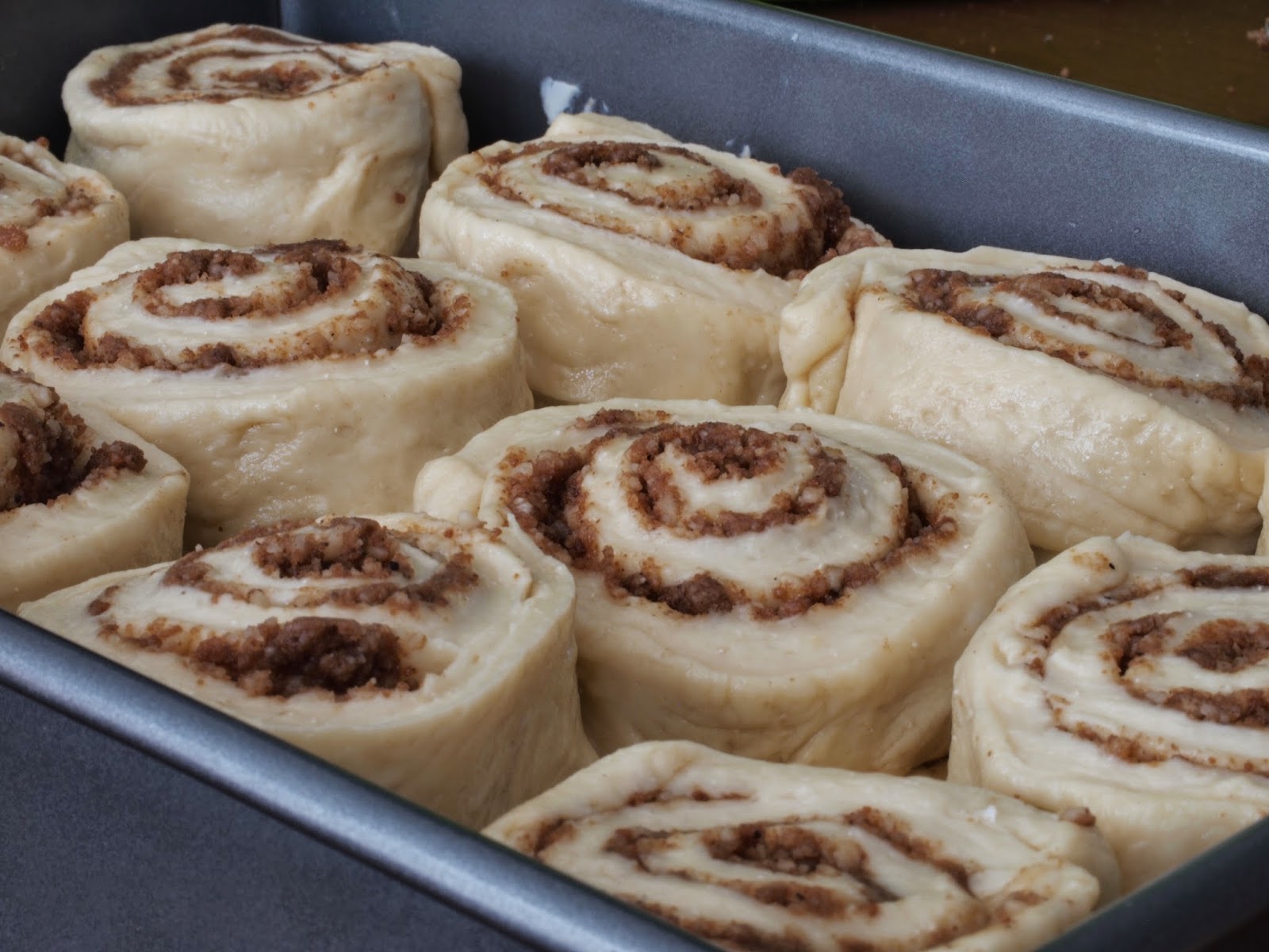 MAPLE-WALNUT STICKY BUNS a la GESINE CONFECTIONARY (no refined sugar)
