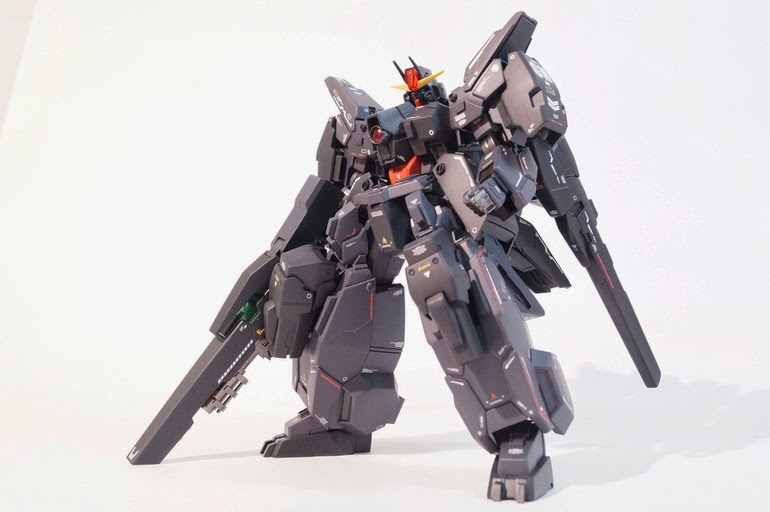 1/100 Seravee Gundam - Custom Build
