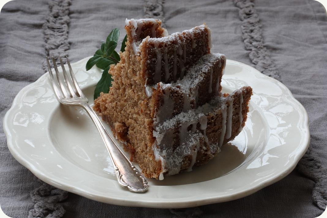 LILLA BLANKA: Adventskaka med glasyr ~ Advent cake with frosting