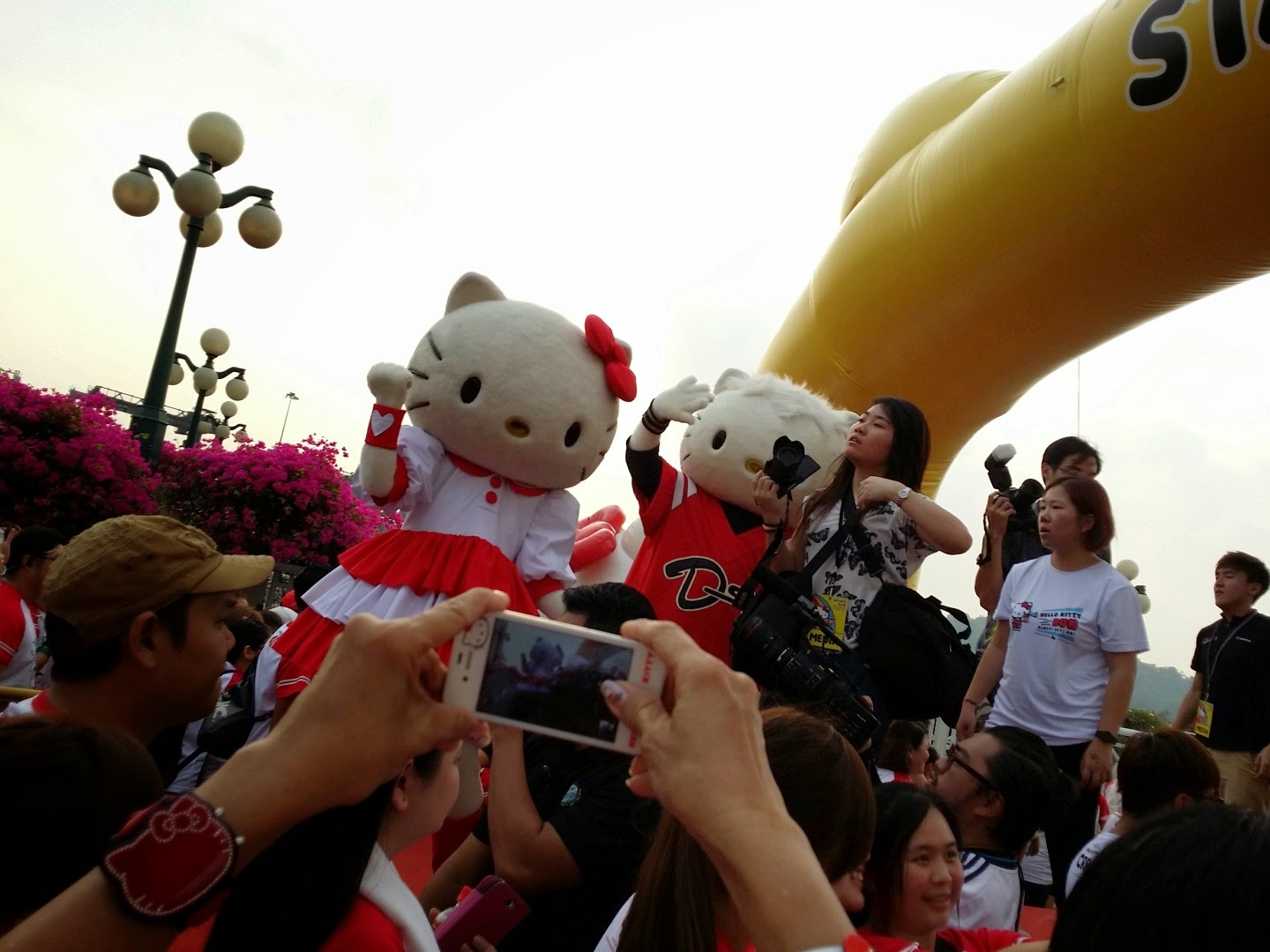 Hello Kitty Run 2014 | Fun Hideout
