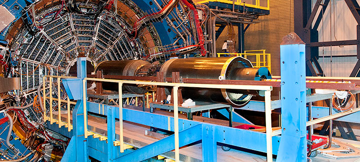 2Physics: Relativistic Heavy Ion Collider (RHIC) and the Puzzle of ...