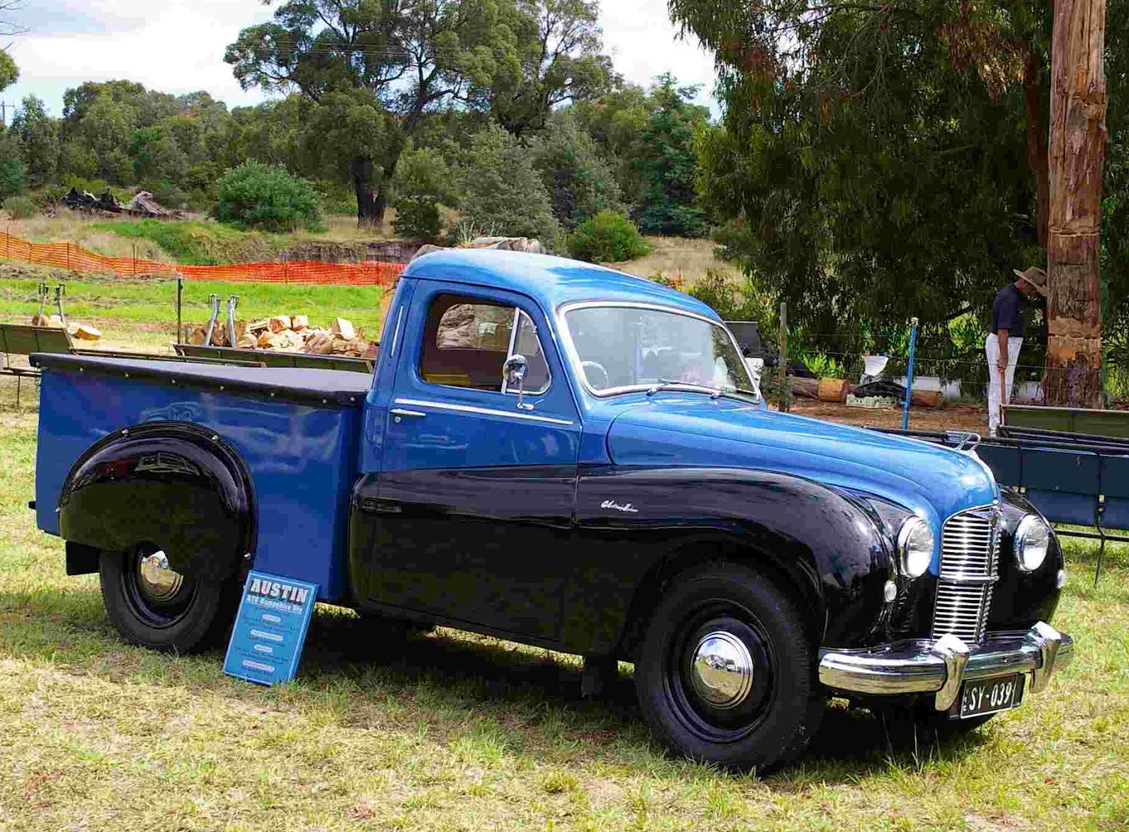 Historic Trucks: Korumburra Working Horse and Tractor Rally 2012