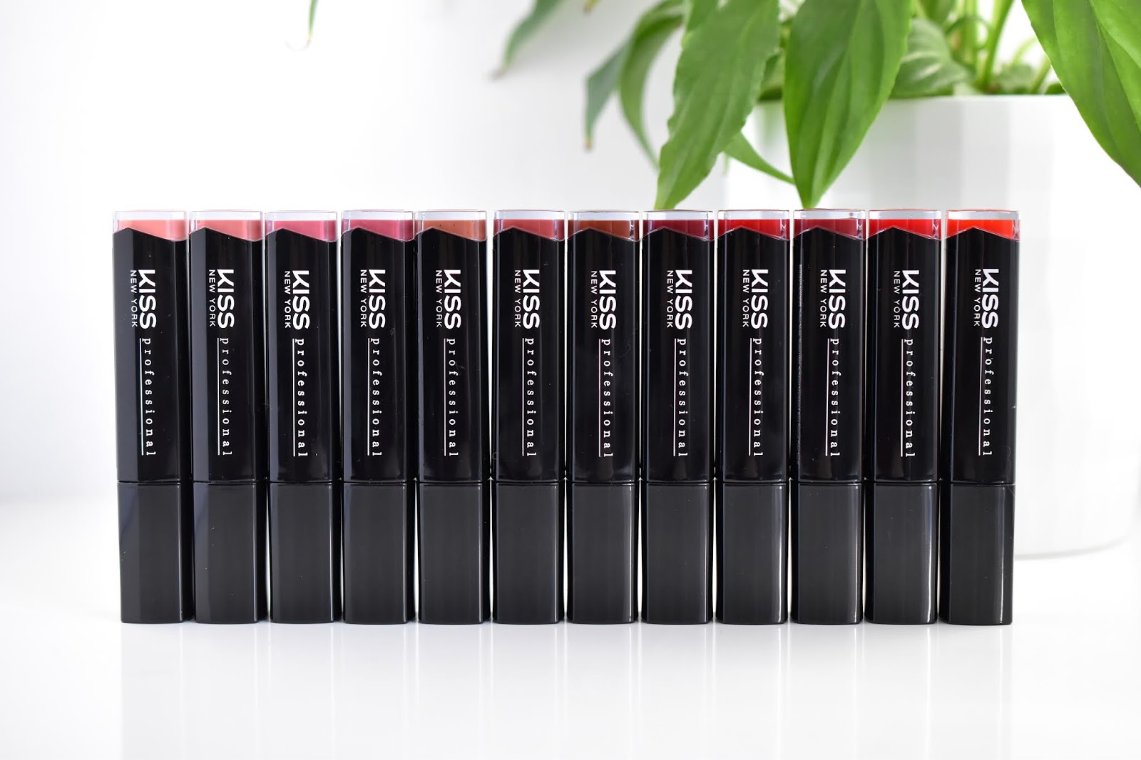 La gamme de rouges à lèvres Truism de Kiss New York Professional - Swatches