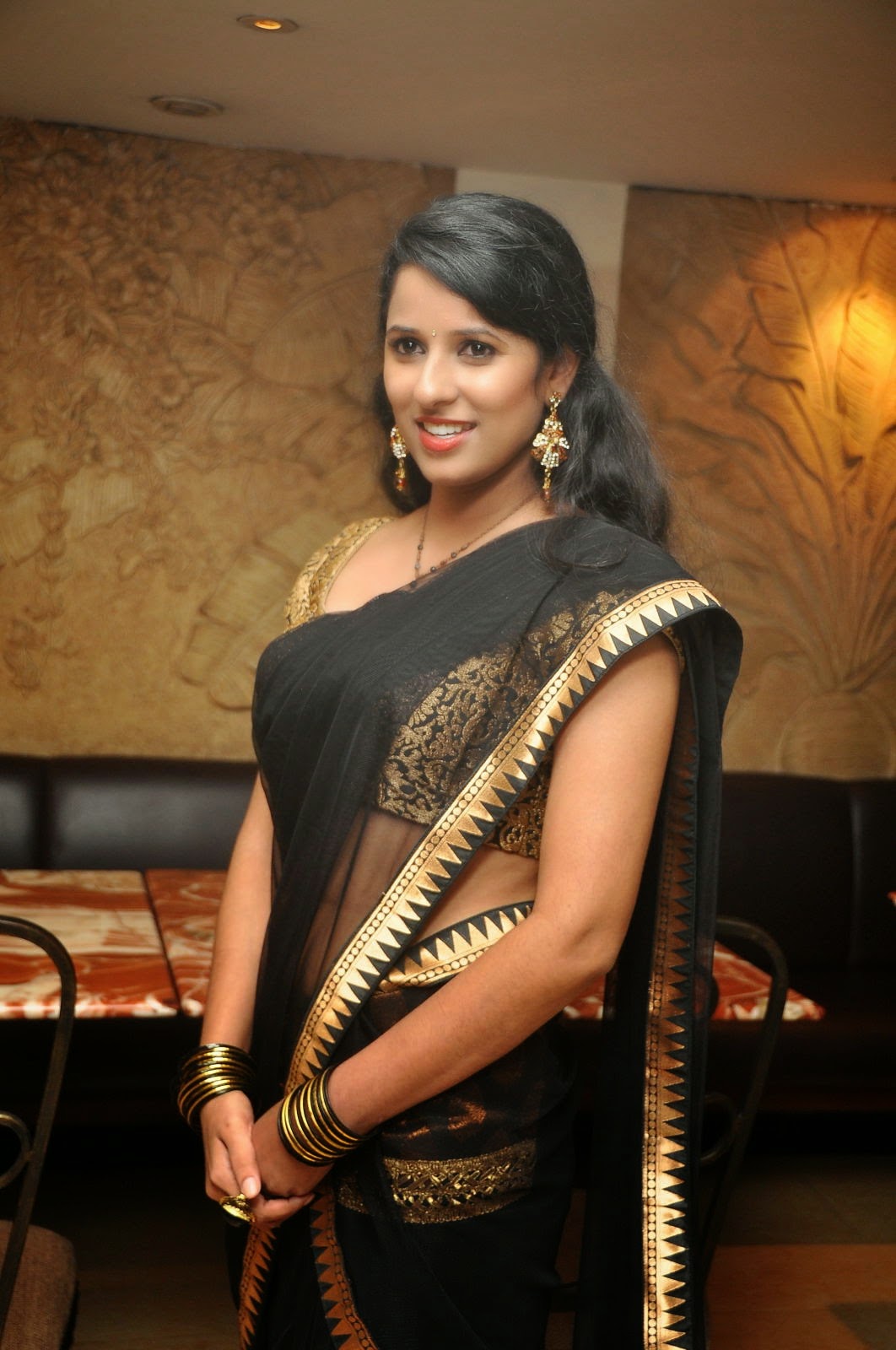 SPICY ACTRESS SRAVYA REDDY LATEST BLACK SAREE STILLS | Indian Filmy Actress