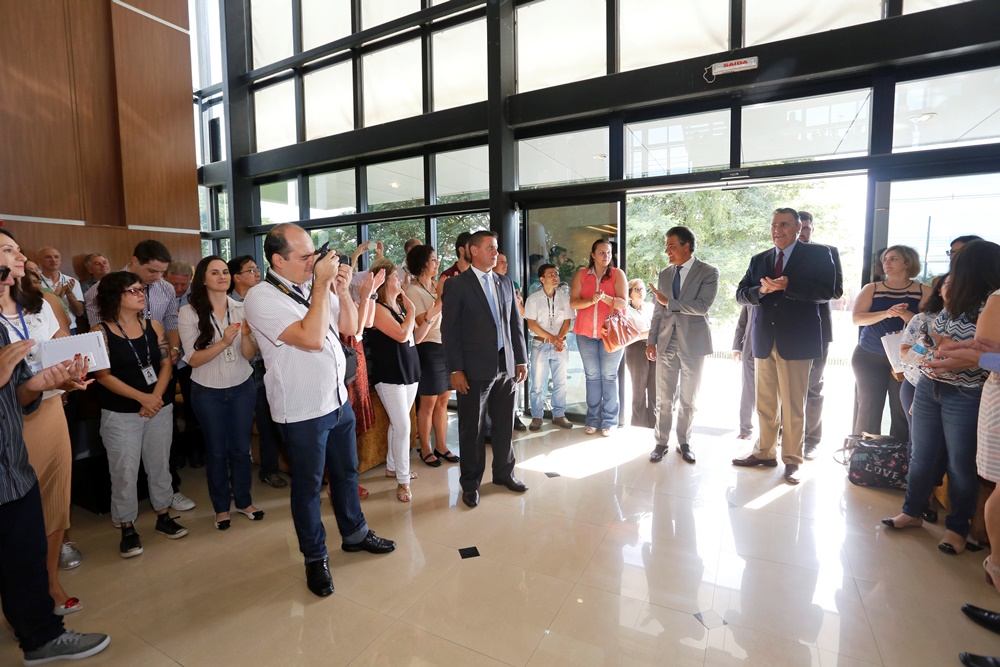 Luzita Levy Noticias: Governador inaugura nova sede da Cohapar, em Curitiba