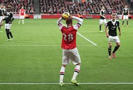 SAQUE DE ESQUINA, SAQUE DE BANDA Y SAQUE DE META